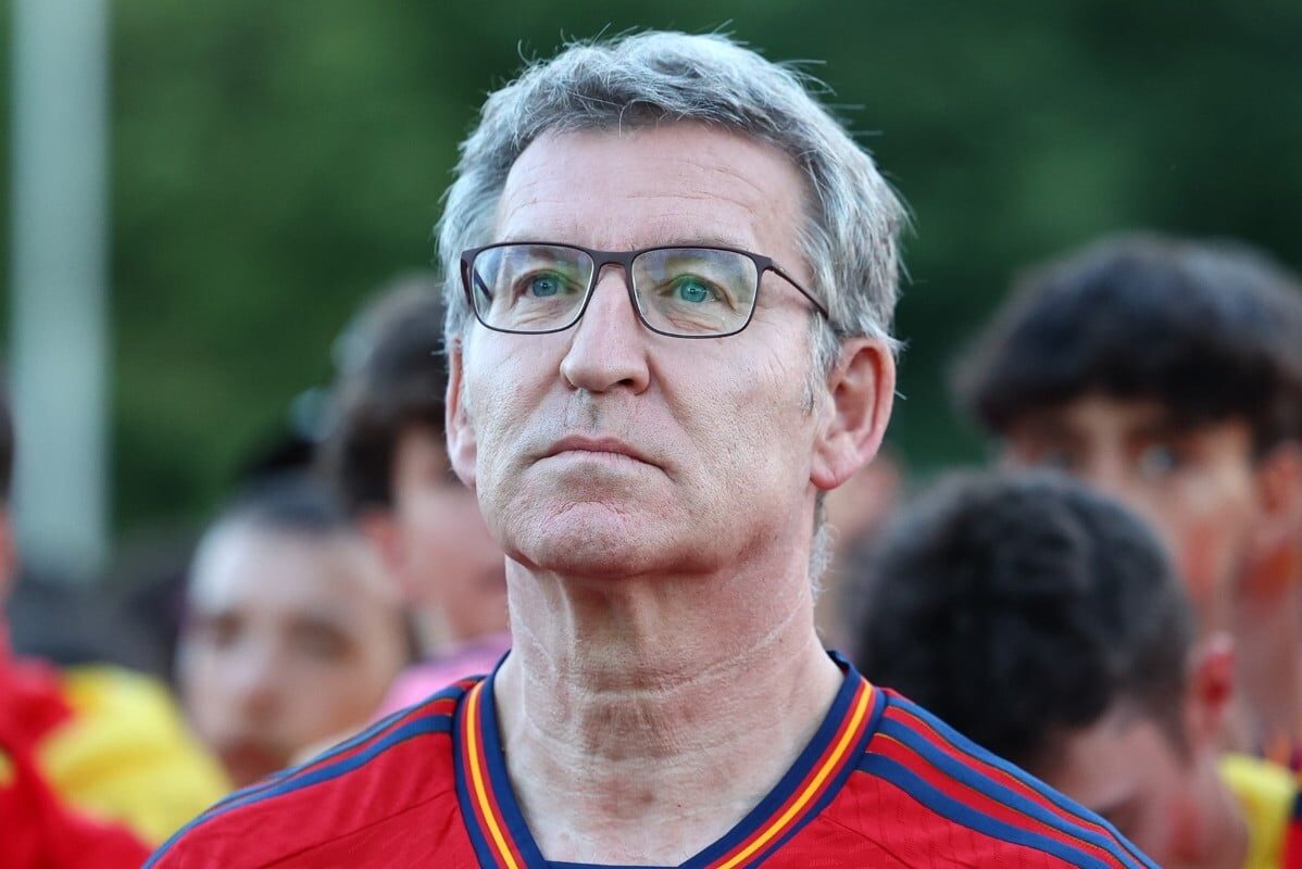ALBERTO NÚÑEZ FEIJÓO, UN HOMBRE MUY LIMPIO